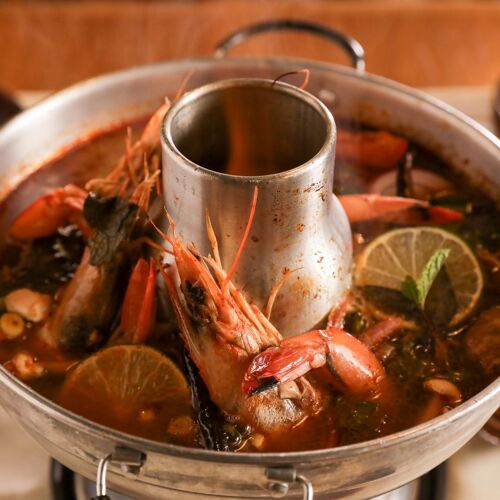 C. Baldwin, Curio Collection - Houston - Book a MICHELIN Guide Hotel