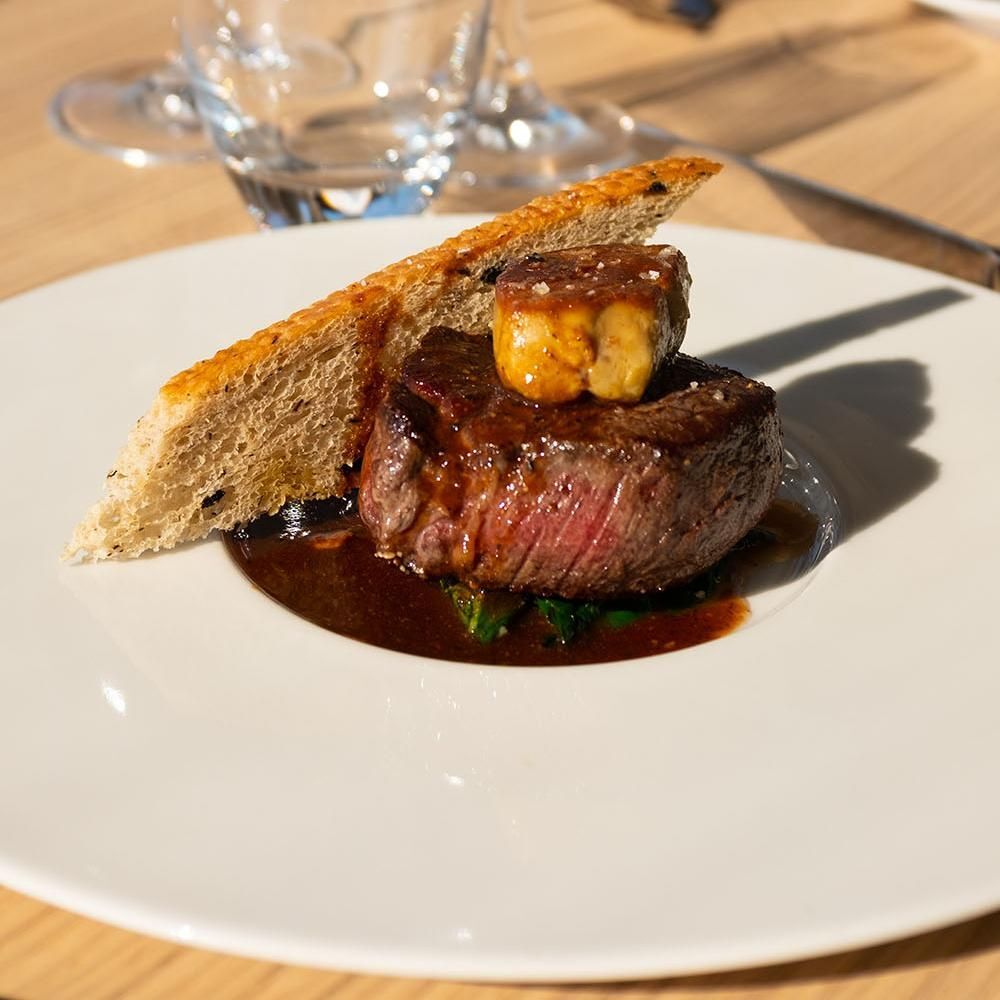 Le Deck Restaurant – Chexbres - a MICHELIN Guide Restaurant