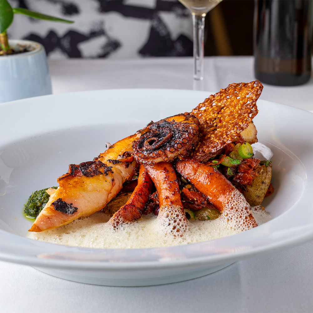 EssBar – Düsseldorf - a MICHELIN Guide Restaurant