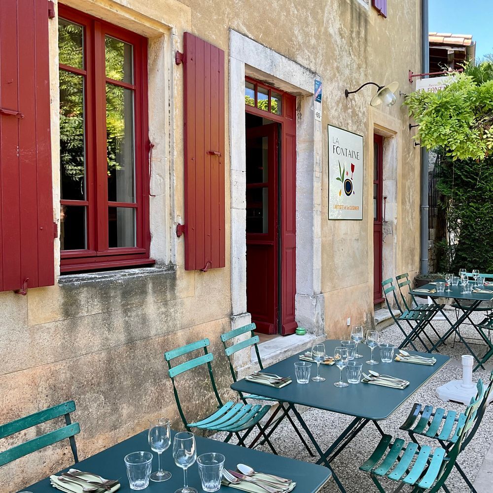 La Fontaine - L’Artiste et le Cuisinier - Cliousclat - Un restaurant du ...