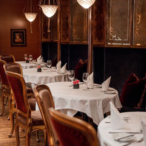 acquafarina – Vancouver - a MICHELIN Guide Restaurant
