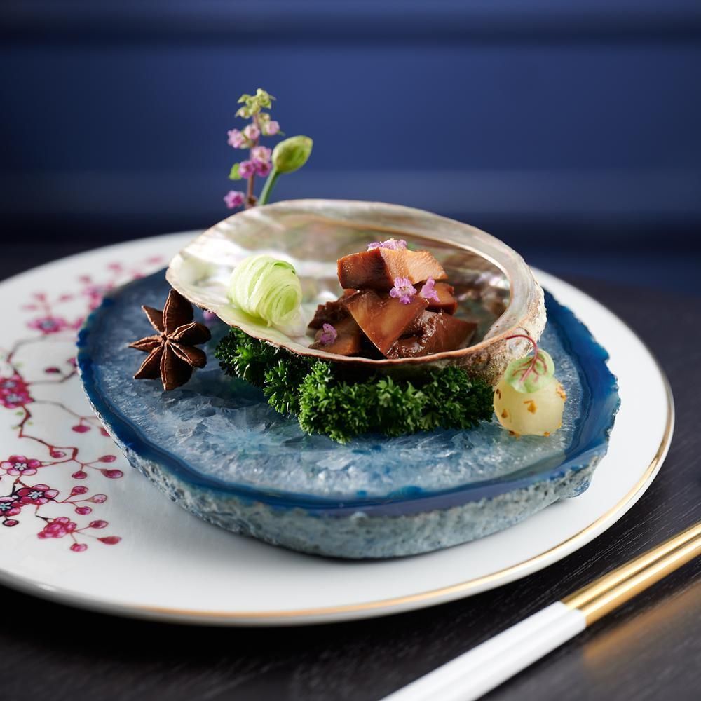 Man Wah – Hong Kong - a MICHELIN Guide Restaurant