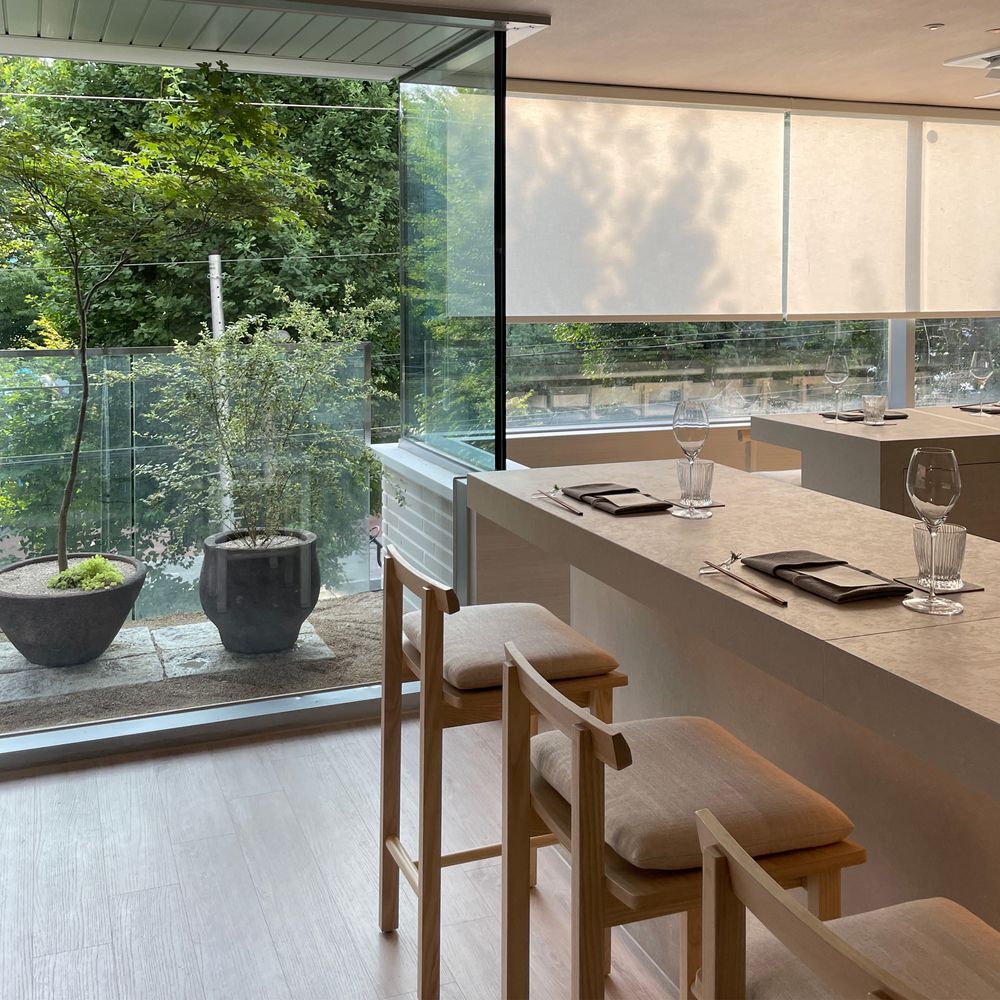 Hakusi – Seoul - a MICHELIN Guide Restaurant
