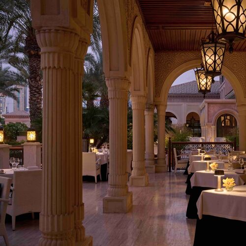 Raffles The Palm Dubai - Palm Jumeirah - Book a MICHELIN Guide Hotel
