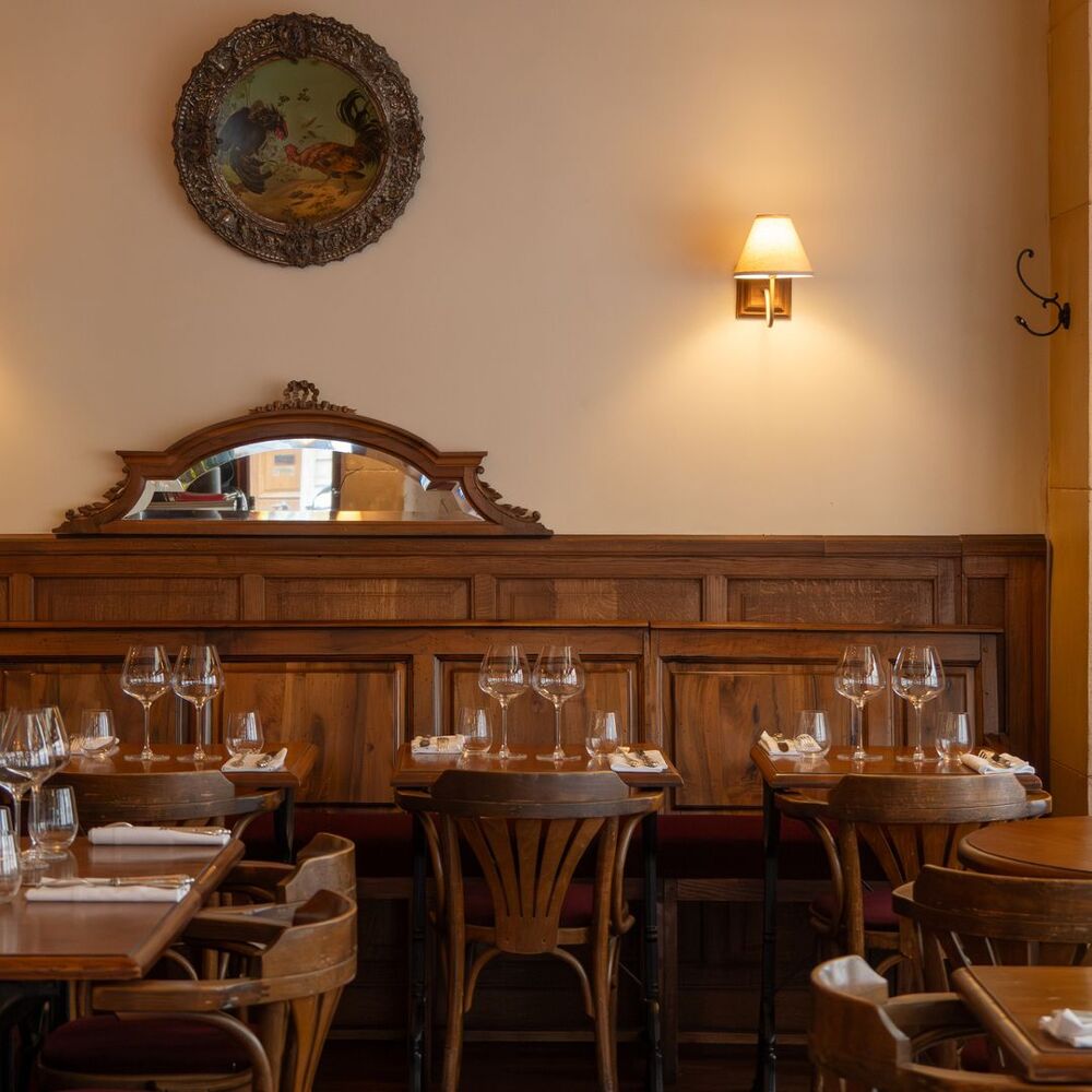 L'Auberge des Crus – Paris - a MICHELIN Guide Restaurant