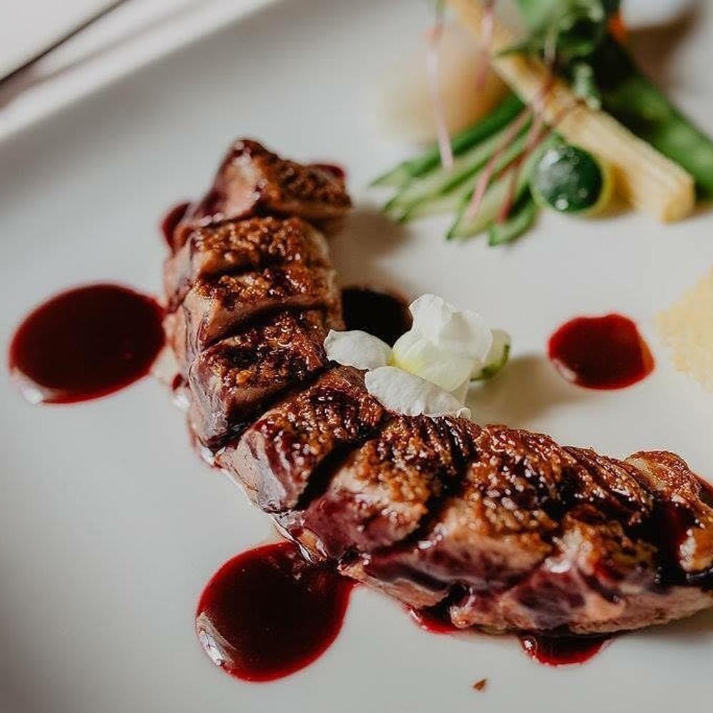 Pequeno Mundo – Almancil - a MICHELIN Guide Restaurant