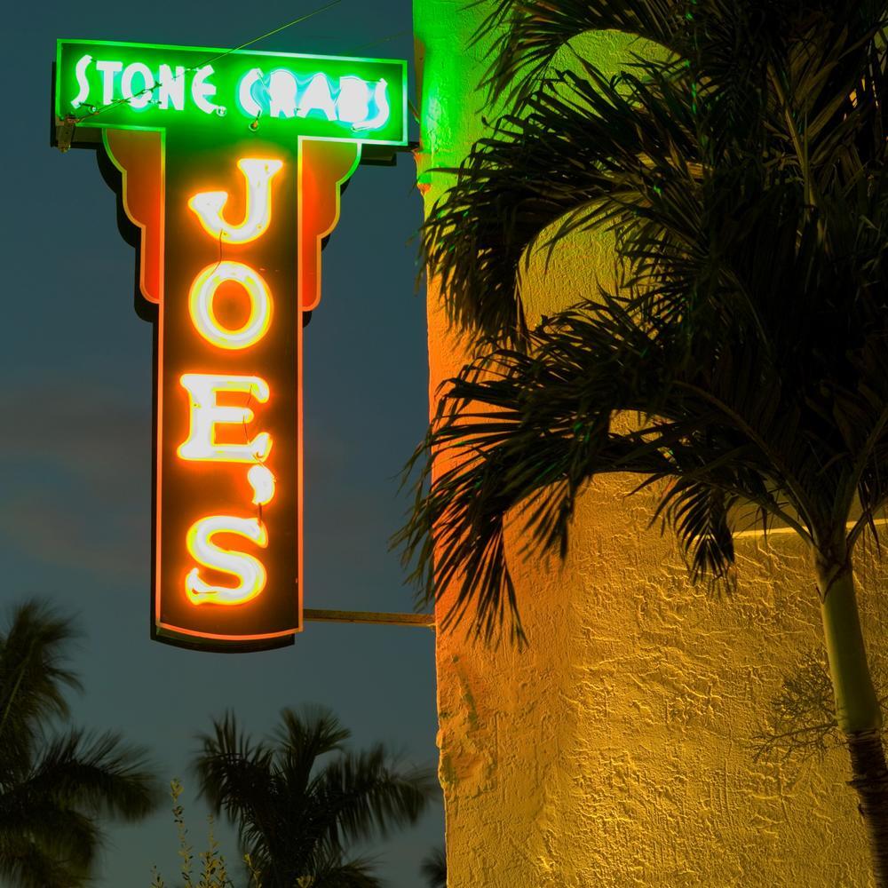 Joe's Stone Crab – Miami Beach - a MICHELIN Guide Restaurant
