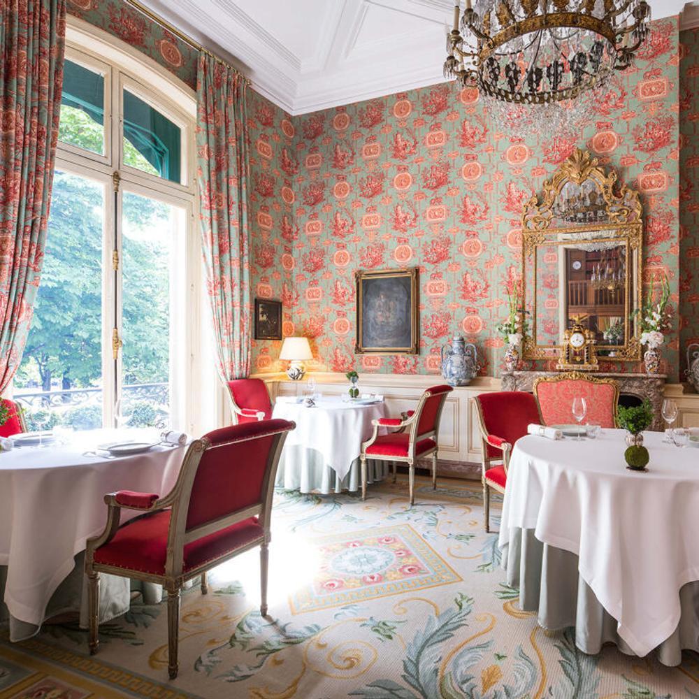 Le Clarence - Paris - Un restaurant du guide MICHELIN
