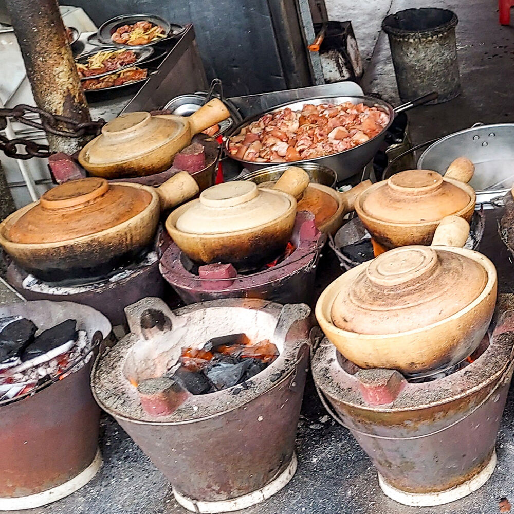 Jalan Ipoh Claypot Chicken Rice – Kuala Lumpur - a MICHELIN Guide ...