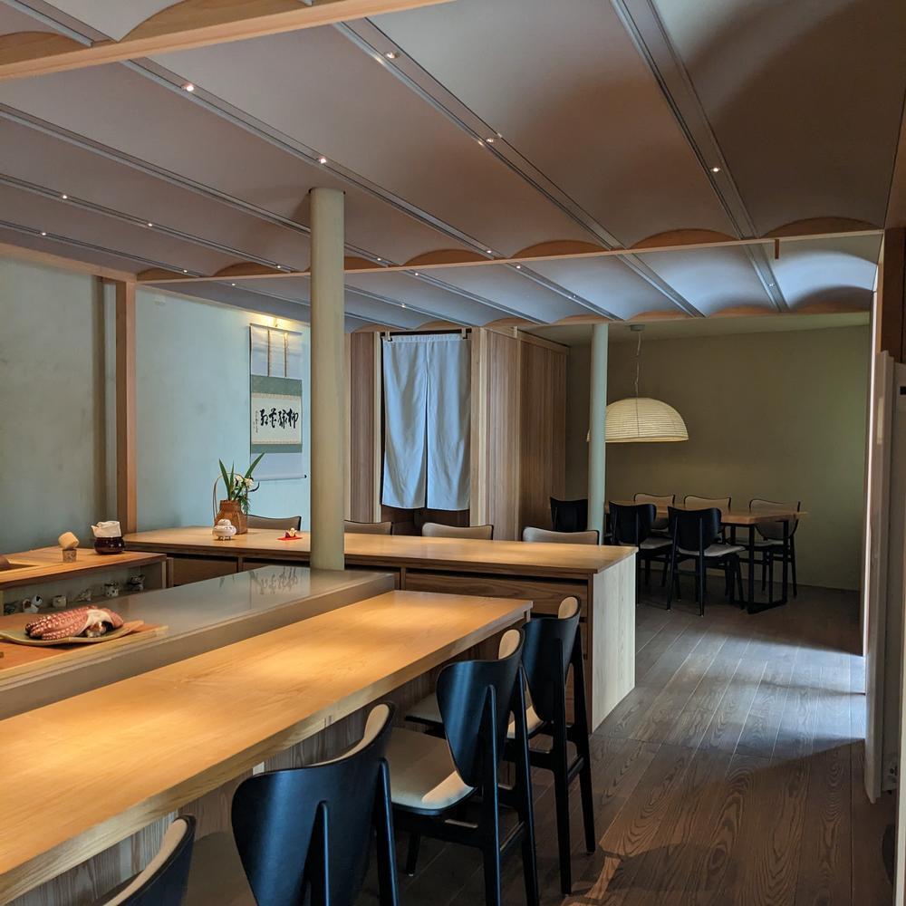 Chakaiseki Akiyoshi – Paris - a MICHELIN Guide Restaurant