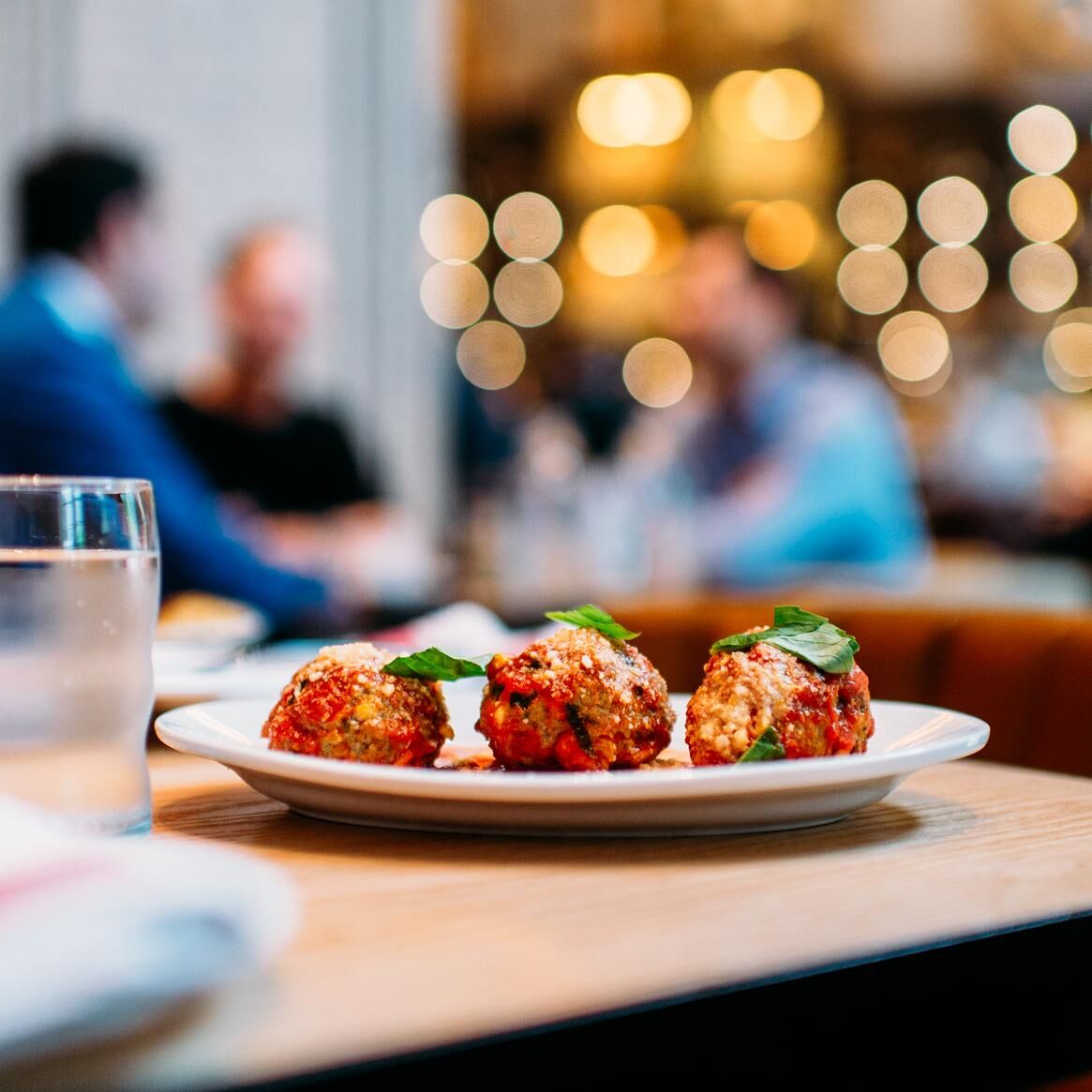 Nightingale – Vancouver - a MICHELIN Guide Restaurant