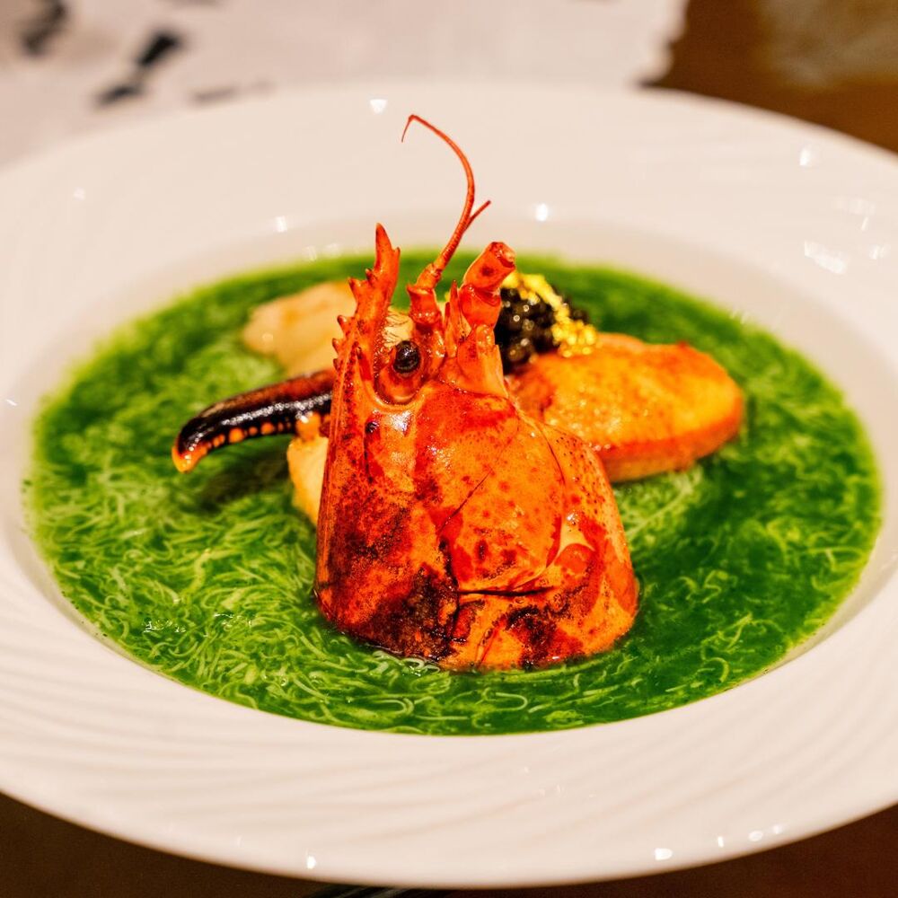 Spring Moon – Hong Kong - a MICHELIN Guide Restaurant