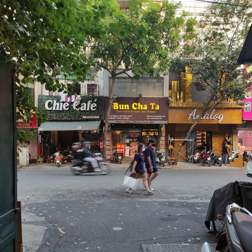 Bun Cha Ta (Nguyen Huu Huan Street) - Hanoi - Un restaurant du guide ...
