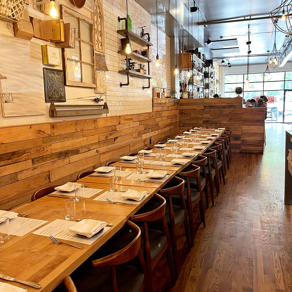 The White Bull – Decatur - a MICHELIN Guide Restaurant