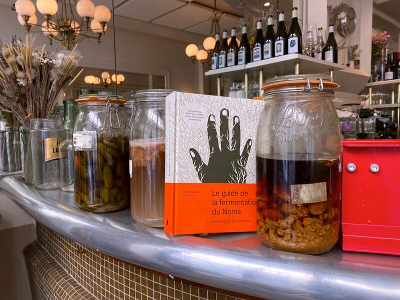 Mais qui utilise vraiment Le guide de la fermentation du Noma ? - Fooding