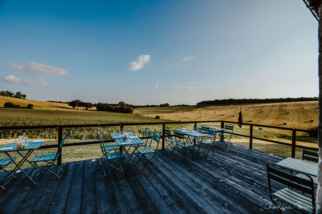 Restaurant Les pieds dans l'eau à Saint-Langis-lès-Mortagne - Fooding