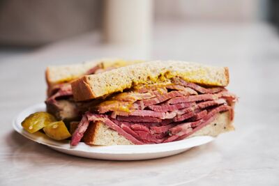 À table ou sur le pouce ? Découvrez les meilleurs sandwichs de Paris ...